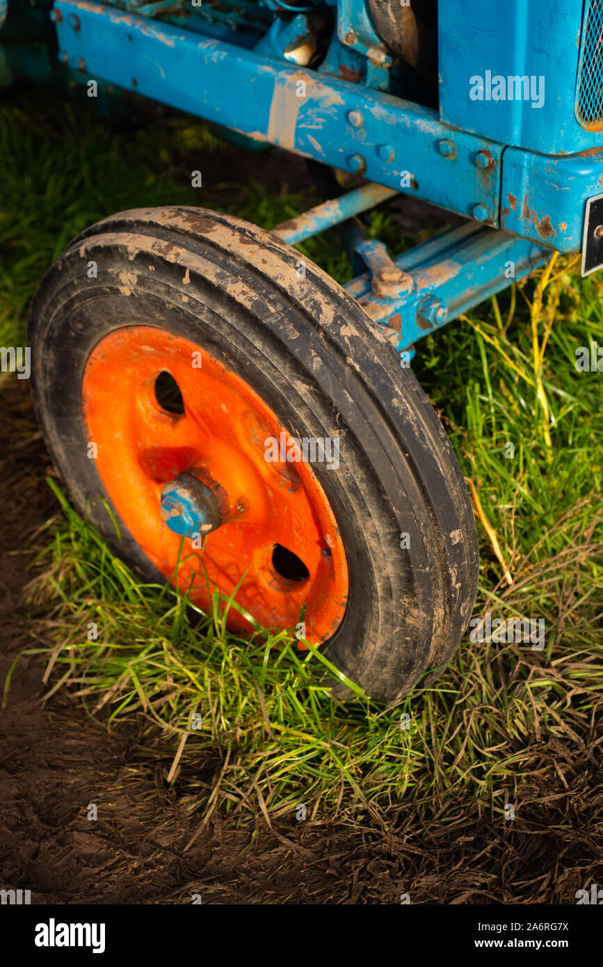 Traditional old tractor farm hi-res stock photography and images - Alamy