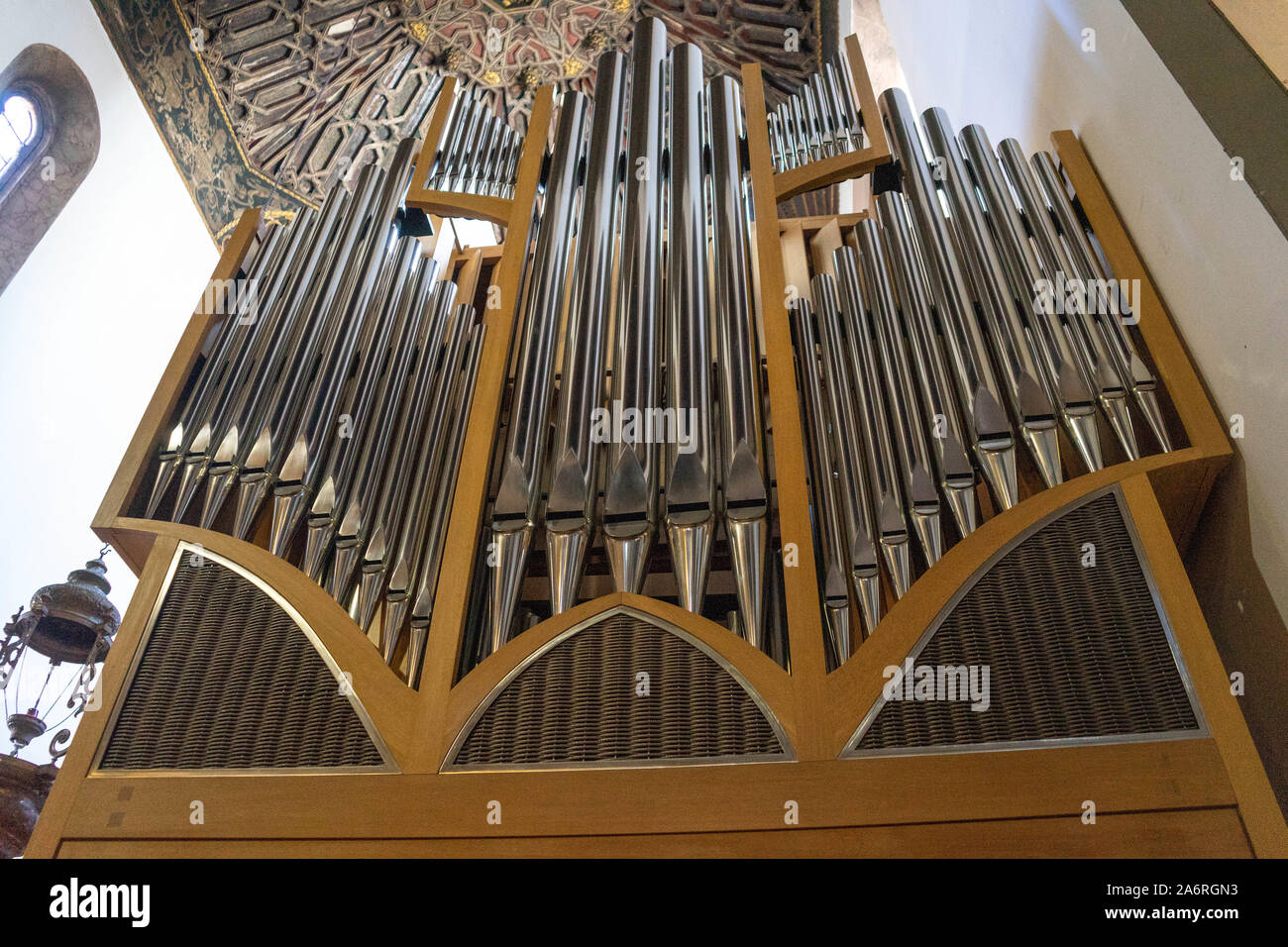 Cathedral Pipe Organ, classical music concert Stock Photo - Alamy