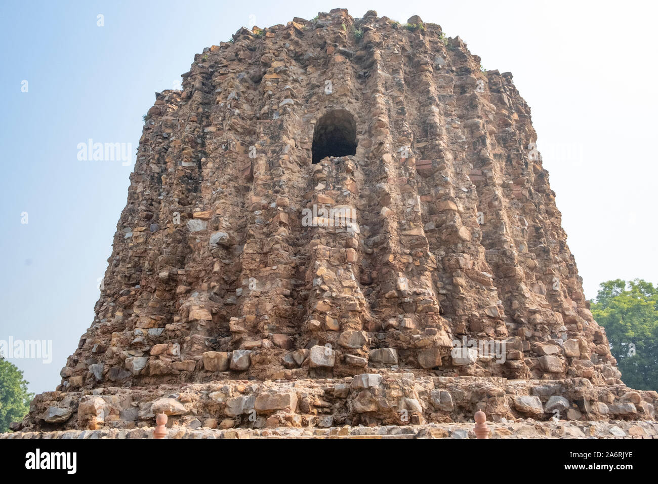 Alai Minar of Khalji | Qutub Minar Complex | Delhi Stock Photo - Alamy