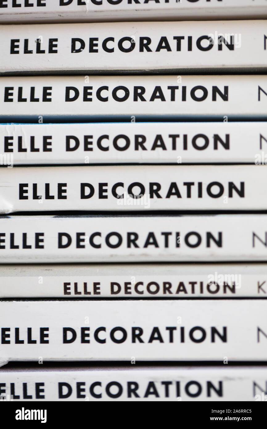 Elle magazine cover hi-res stock photography and images - Alamy