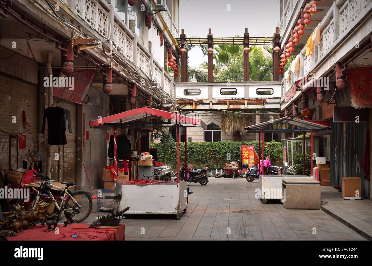 Fujian china shops hi-res stock photography and images - Alamy