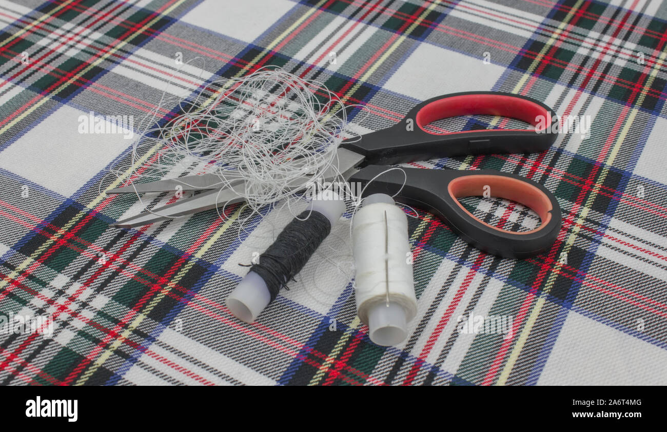 Torn cloth threads hi-res stock photography and images - Alamy