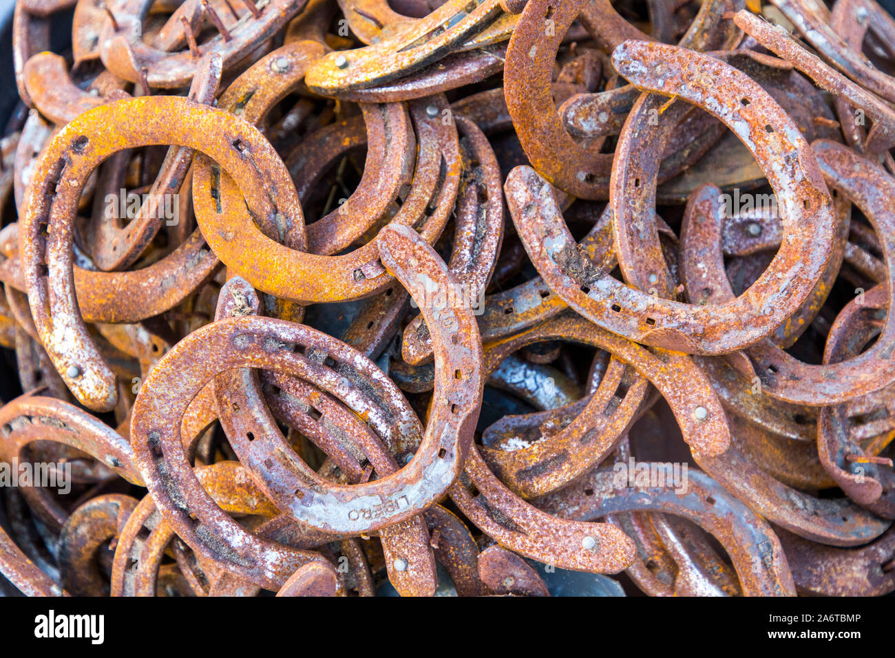 Horseshoe rusty hi-res stock photography and images - Alamy