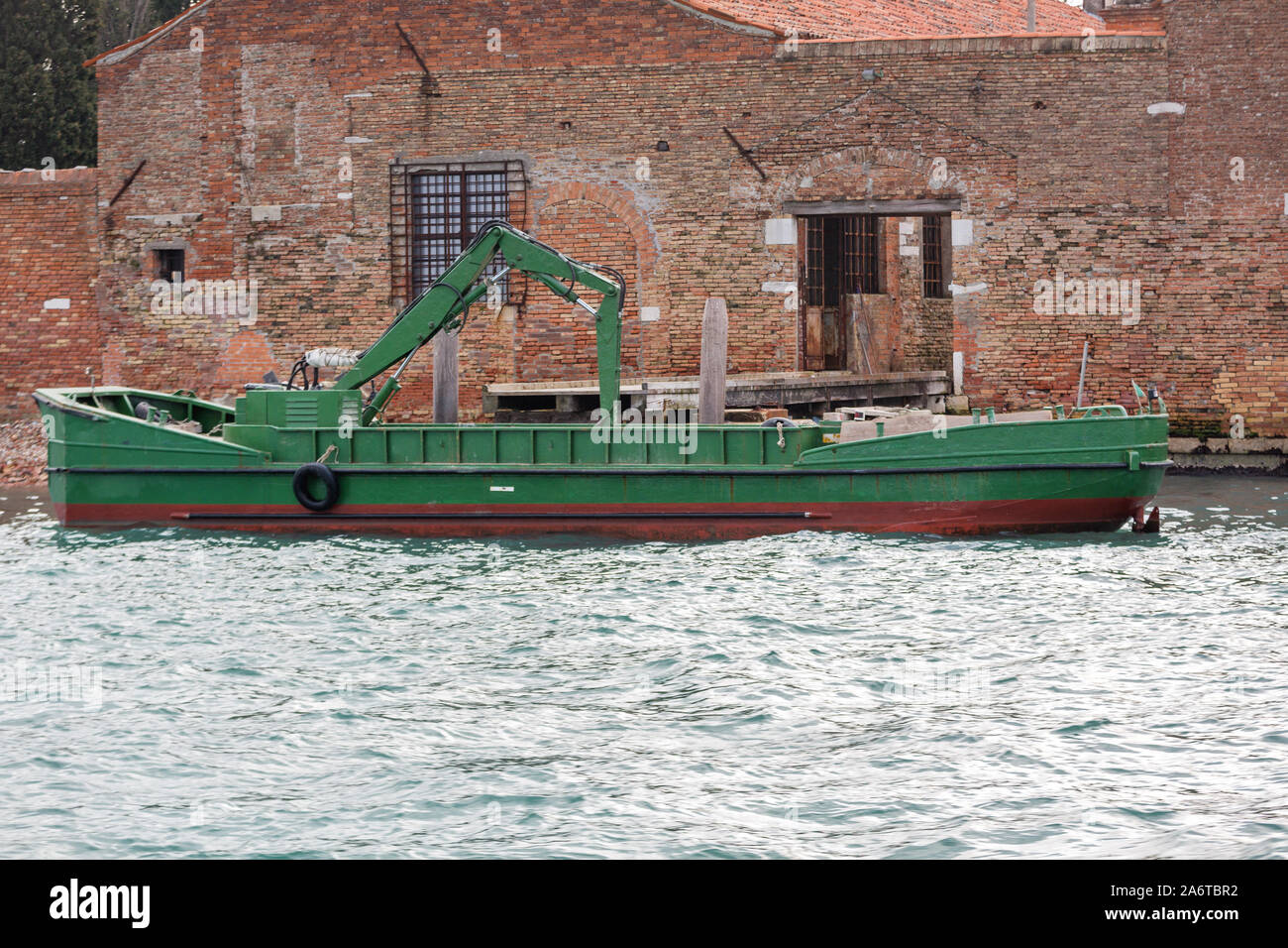 Venice italy green barge hi-res stock photography and images - Alamy