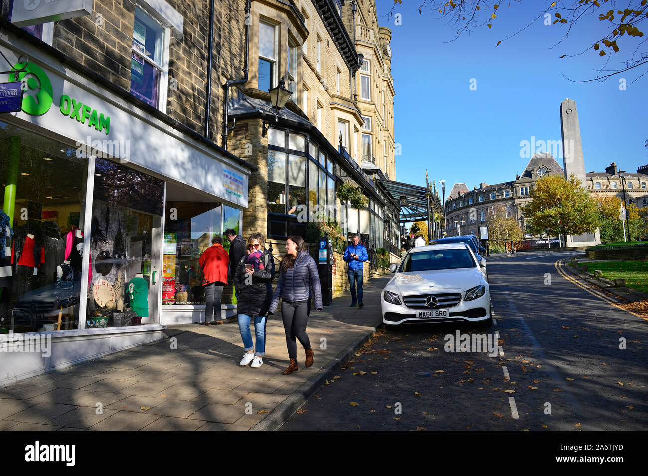 Harrogate yorkshire england hi-res stock photography and images - Alamy