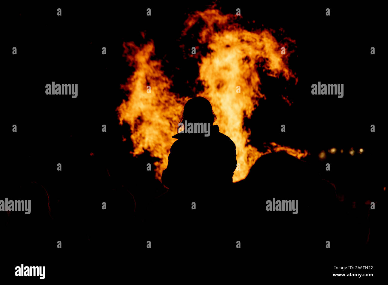 Real fire sparks bonfire burning hi-res stock photography and images ...