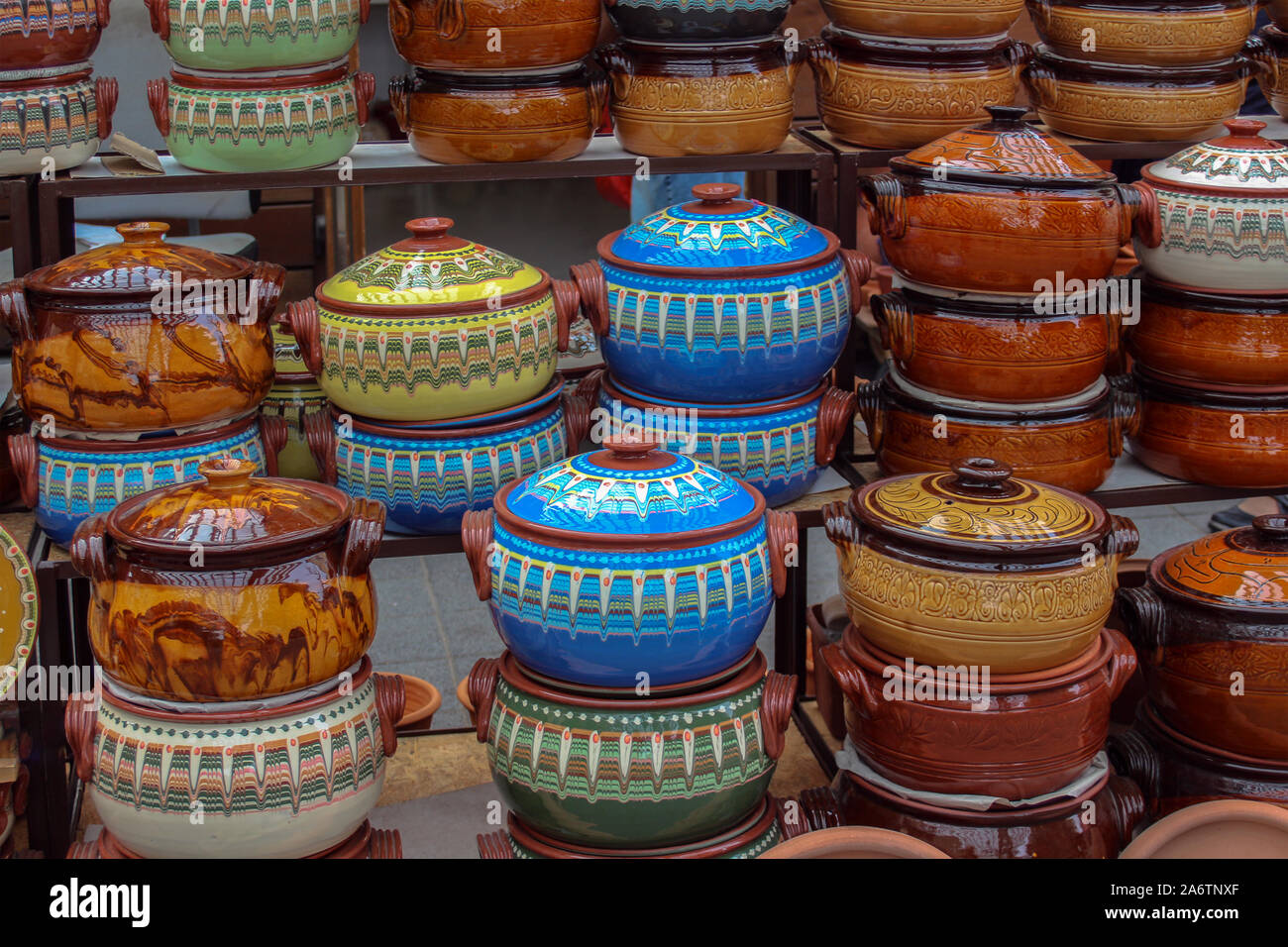 Bulgarian traditional ceramic pottery hi-res stock photography and ...