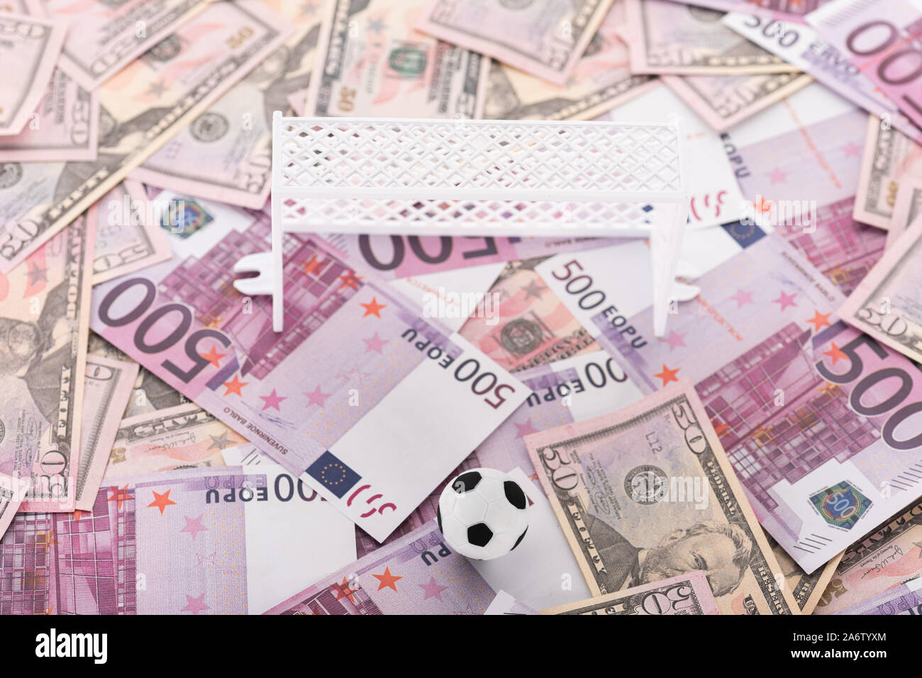Money gates hi-res stock photography and images - Alamy