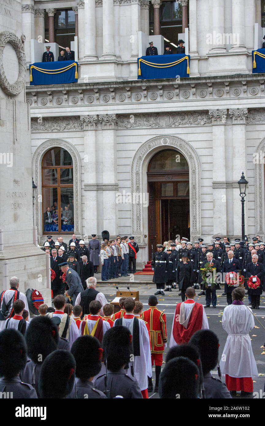 Poppy queen alexandra hi-res stock photography and images - Alamy