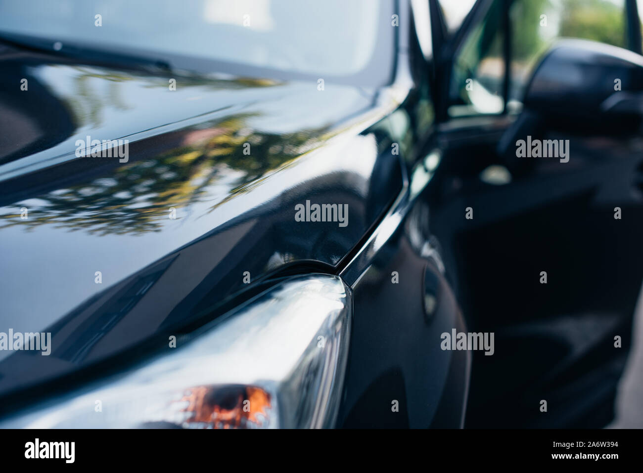 Modern car front hi-res stock photography and images - Alamy