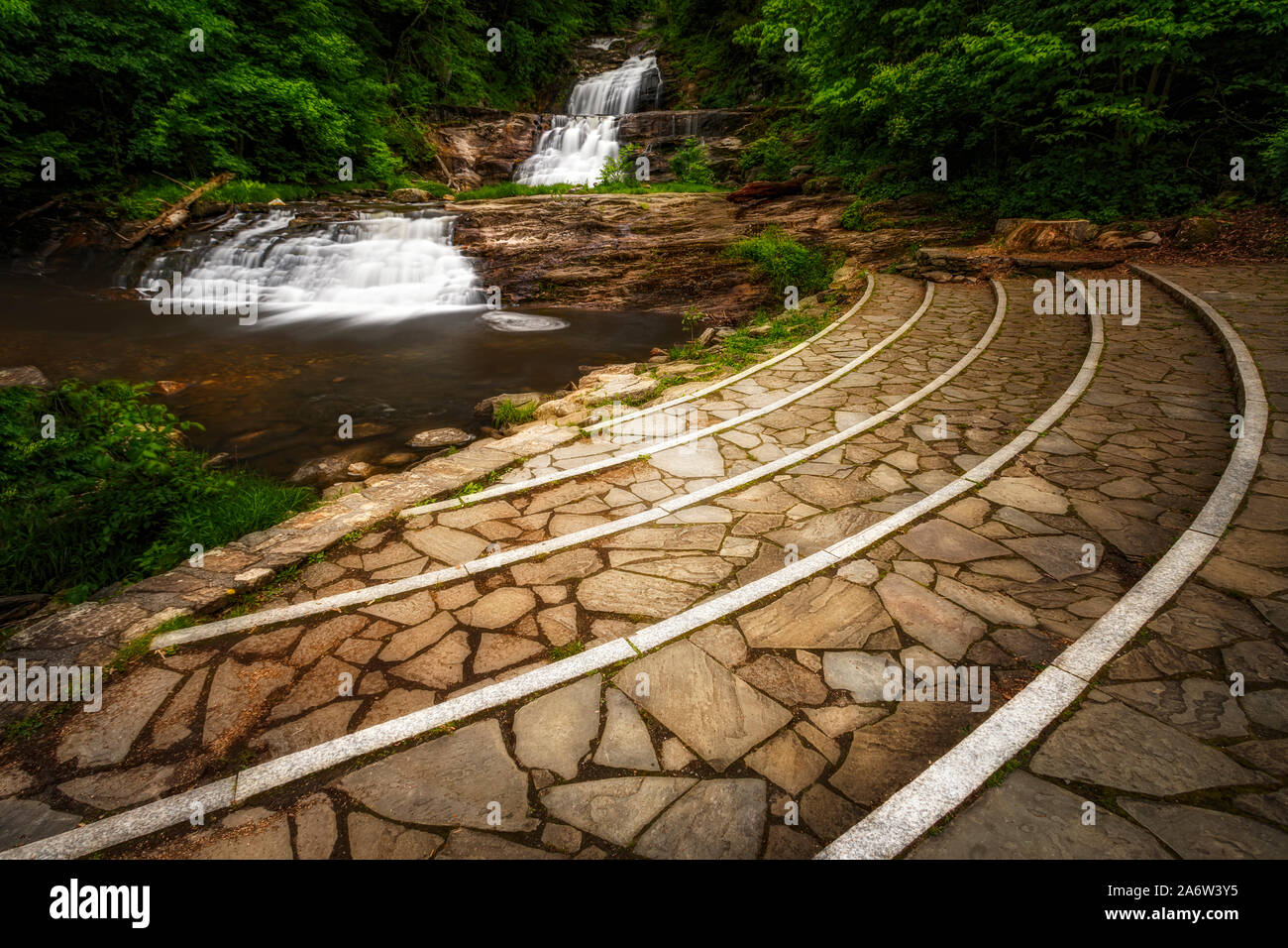 Kent Falls in Kent, Connecticut Stock Photo - Alamy