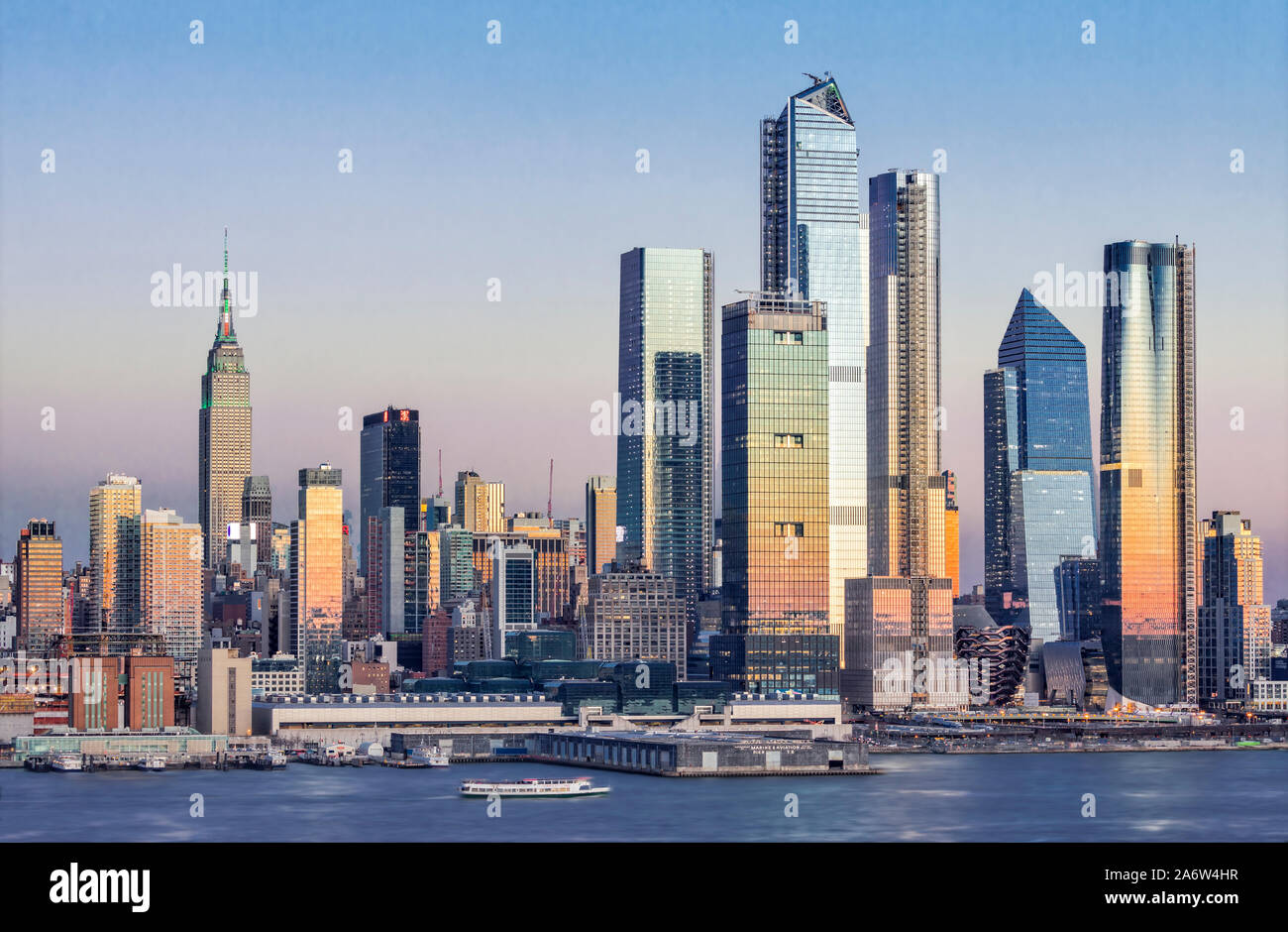 Hudson Yards New York City Skyline Stock Photo - Alamy