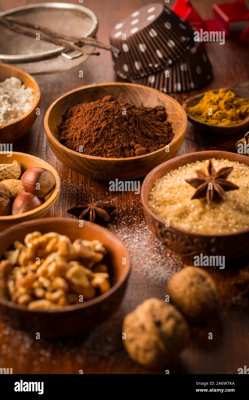 Christmas baking ingredient and spices for cookies Stock Photo - Alamy