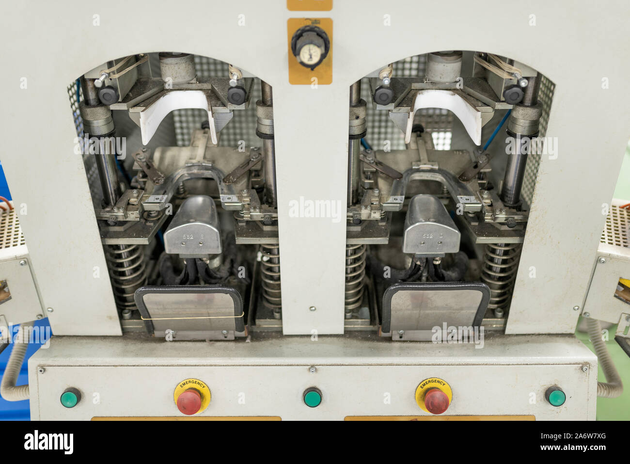 Shoe making machine hi-res stock photography and images - Alamy