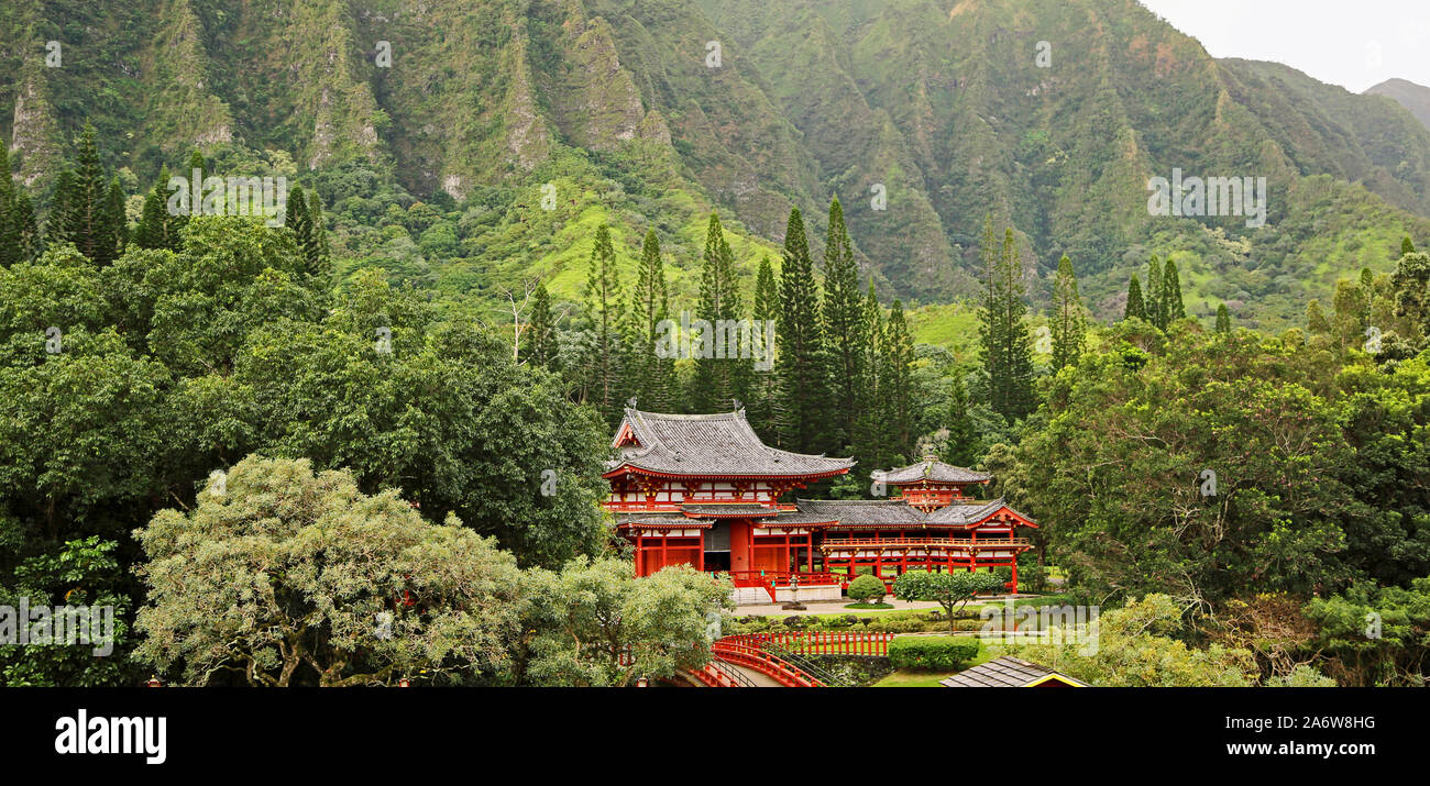 Hawaii temple hi-res stock photography and images - Alamy