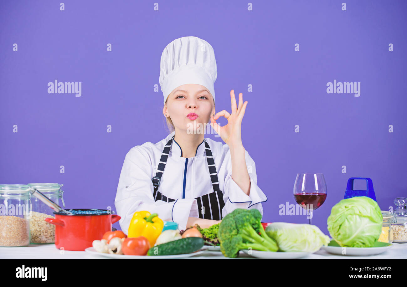 Girl adorable chef teach culinary. Best culinary recipes to try at home ...
