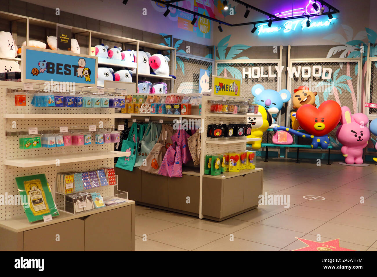 Bt21 store hi-res stock photography and images - Alamy