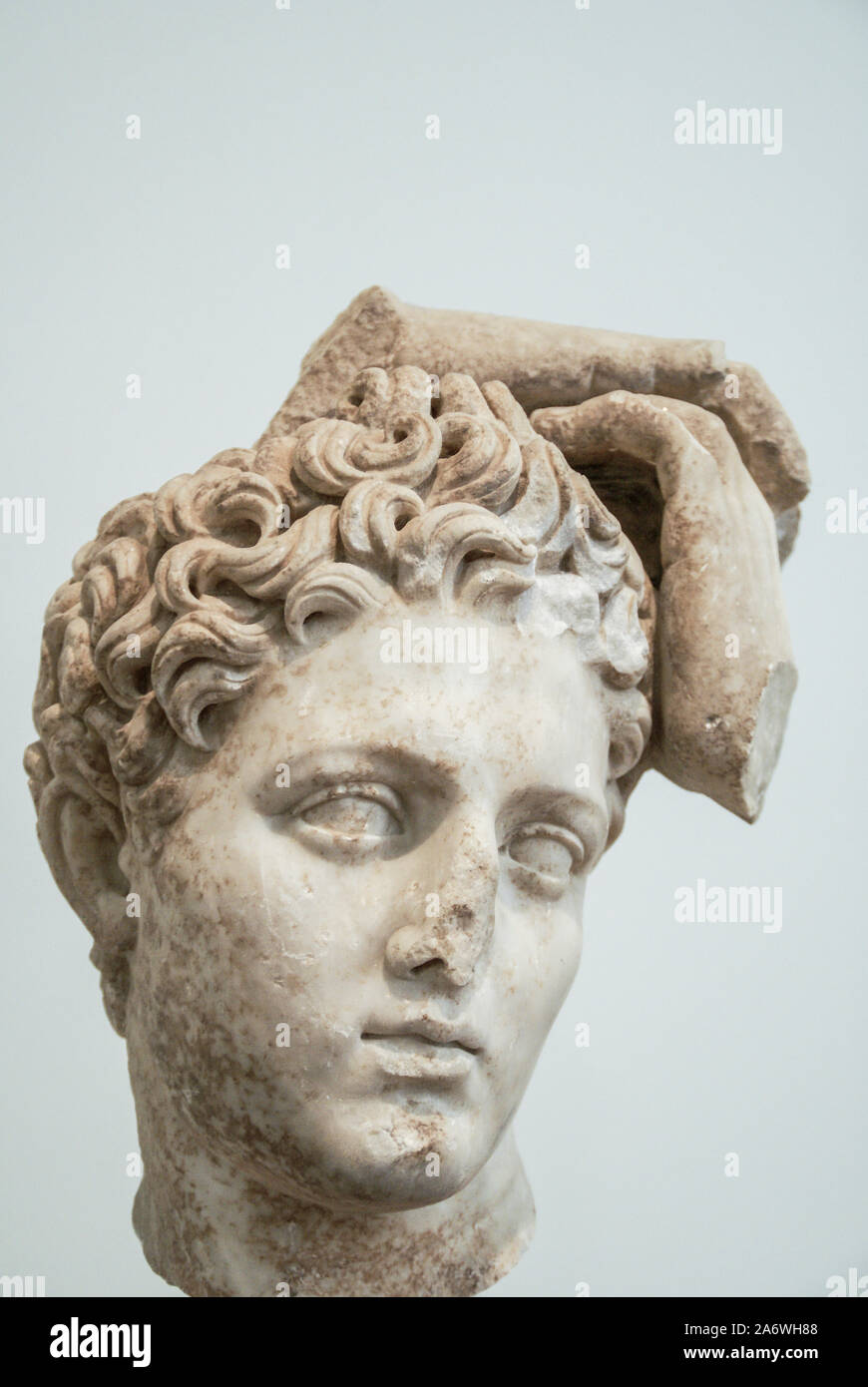 Greek sculpture hands on head hi-res stock photography and images - Alamy