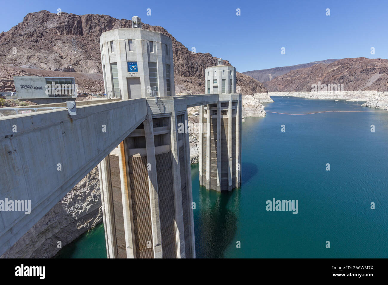 Jet flow gates hi-res stock photography and images - Alamy