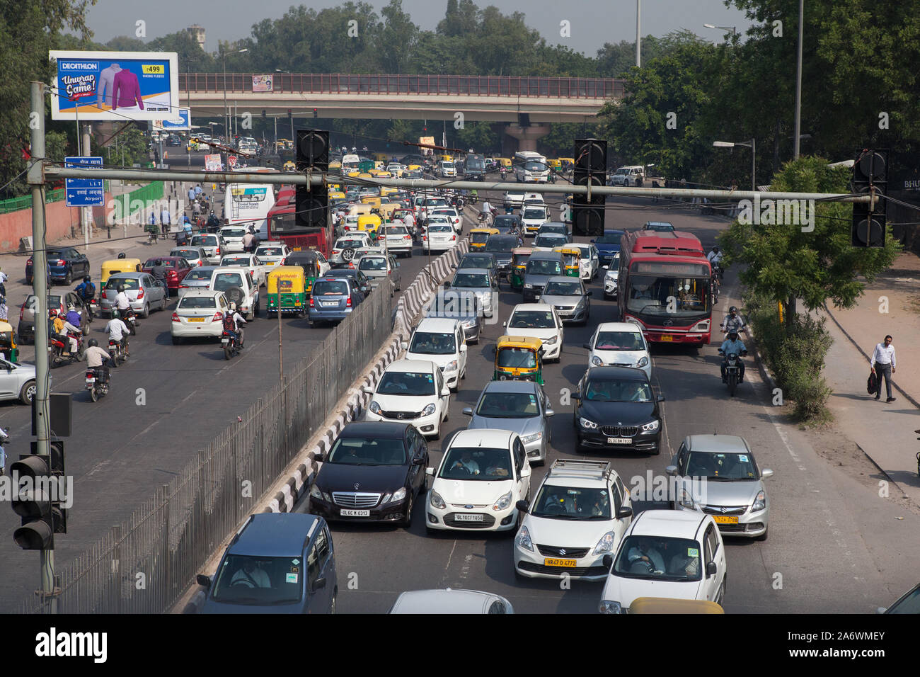 Traffic congestion in Delhi, India Stock Photo - Alamy