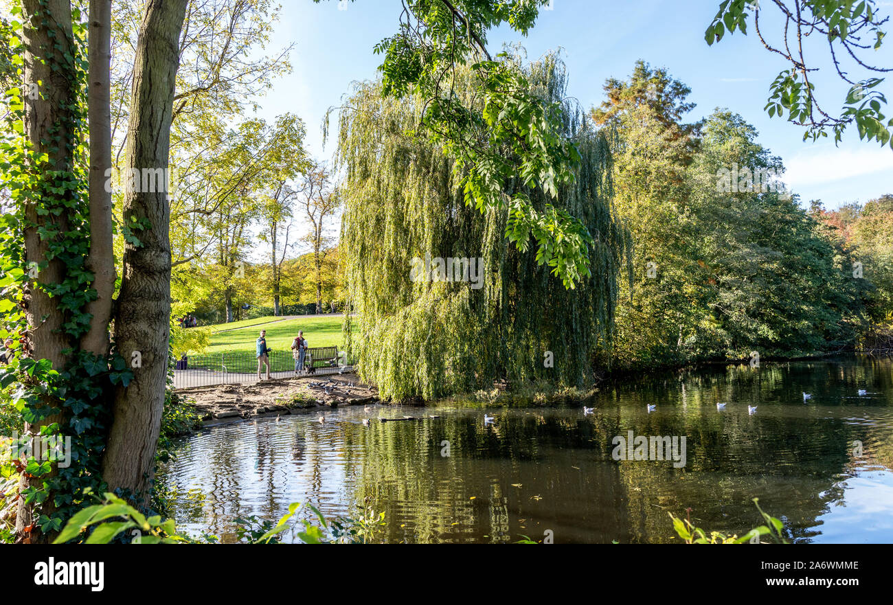 Waterlow Park Highgate in Autumn London UK Stock Photo - Alamy