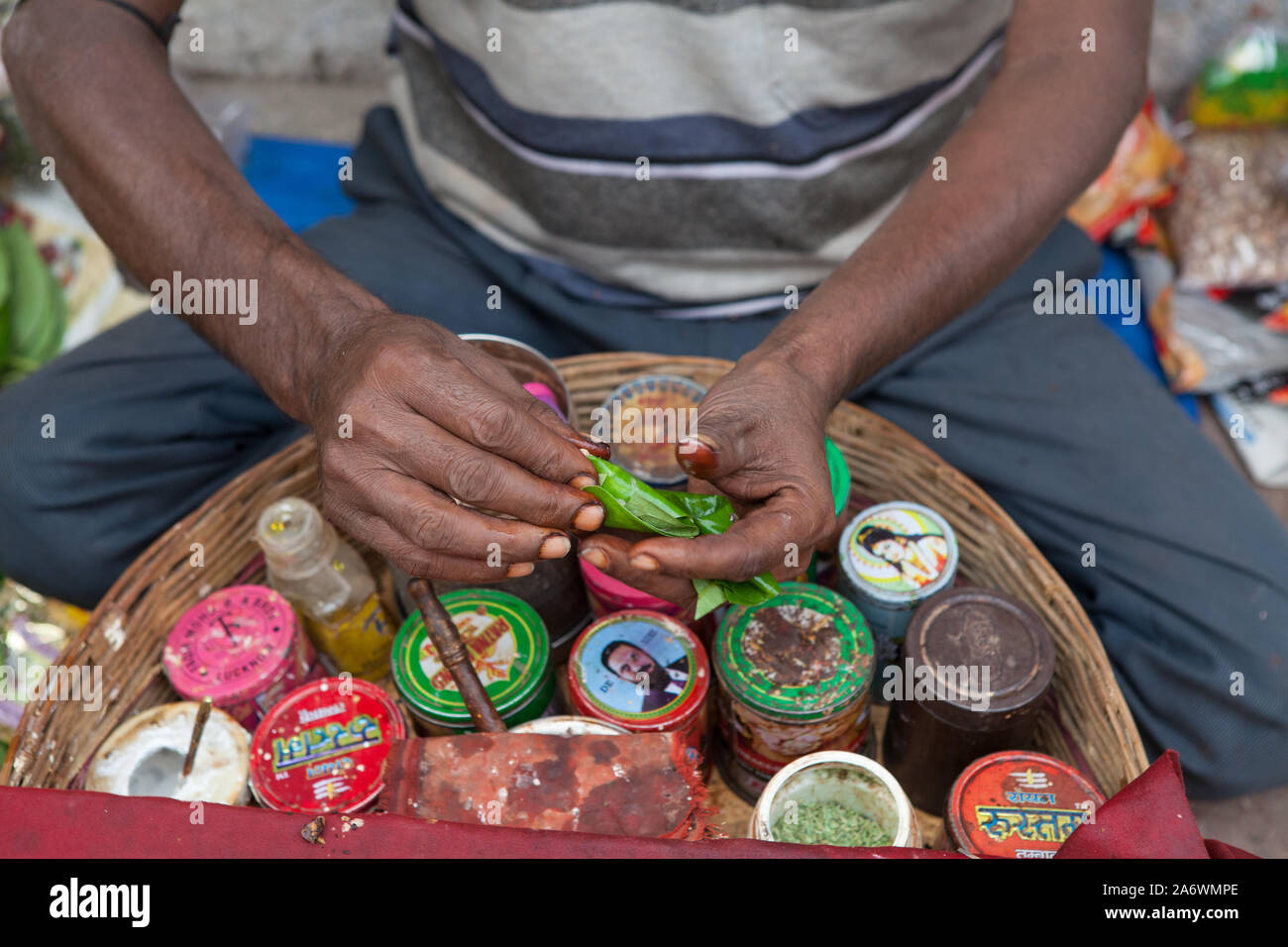 Betel leaf hi-res stock photography and images - Alamy