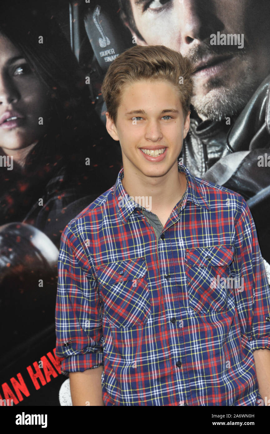 Ryan beatty hi-res stock photography and images - Alamy