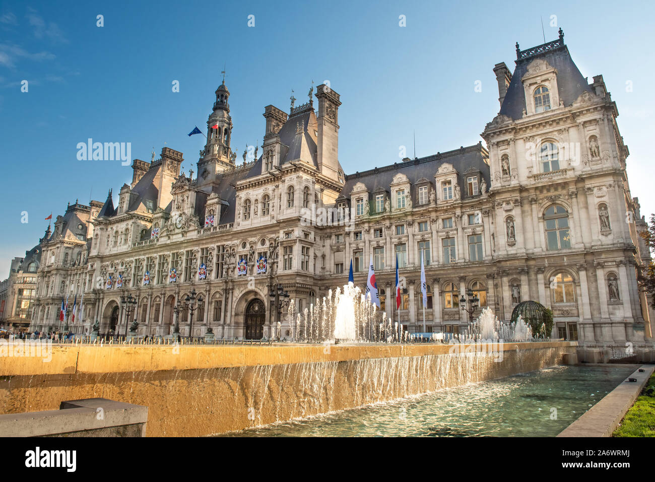 Hotel-de-Ville City Hall in Paris - building housing City of Paris's ...