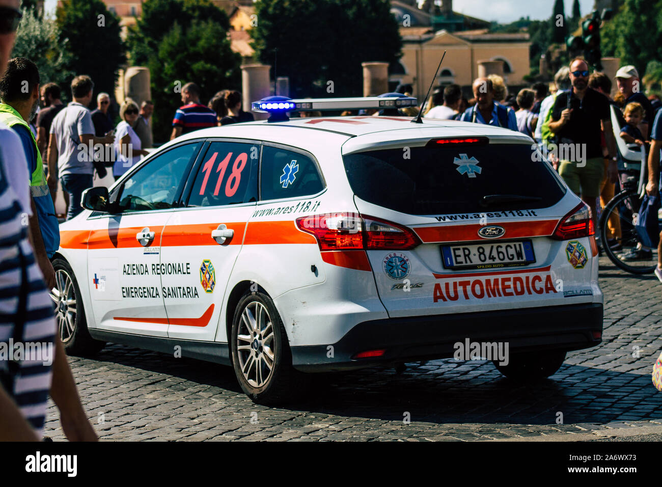 Italian Ambulance High Resolution Stock Photography and Images - Alamy