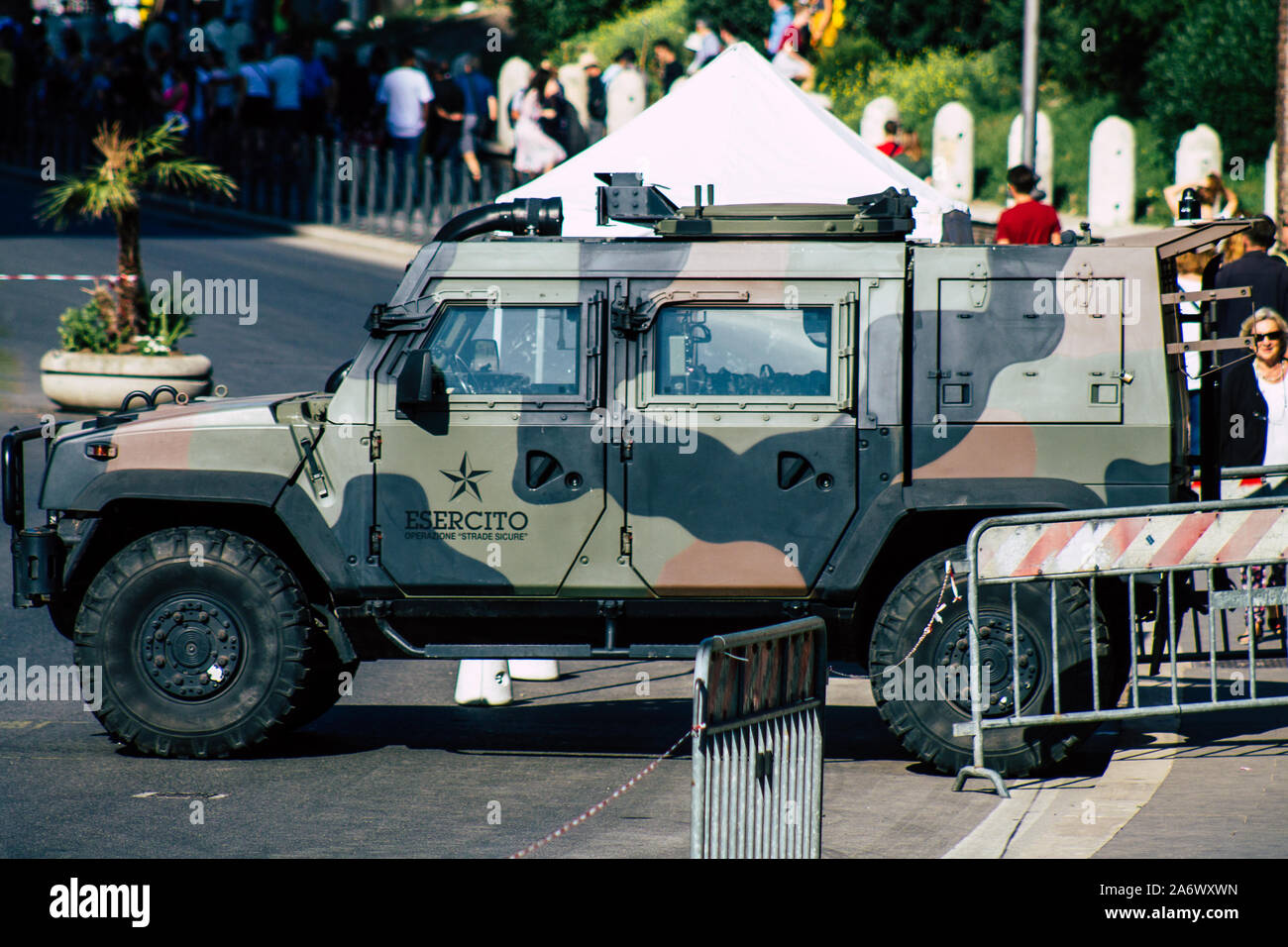 Italian Army Soldiers Military Car High Resolution Stock Photography ...