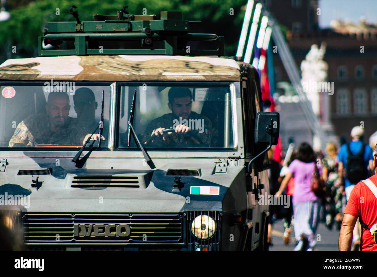 Italian army soldiers military car hi-res stock photography and images ...