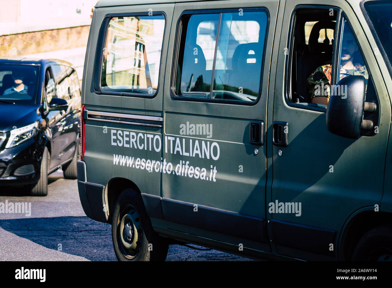 Italian army soldiers military car hi-res stock photography and images ...