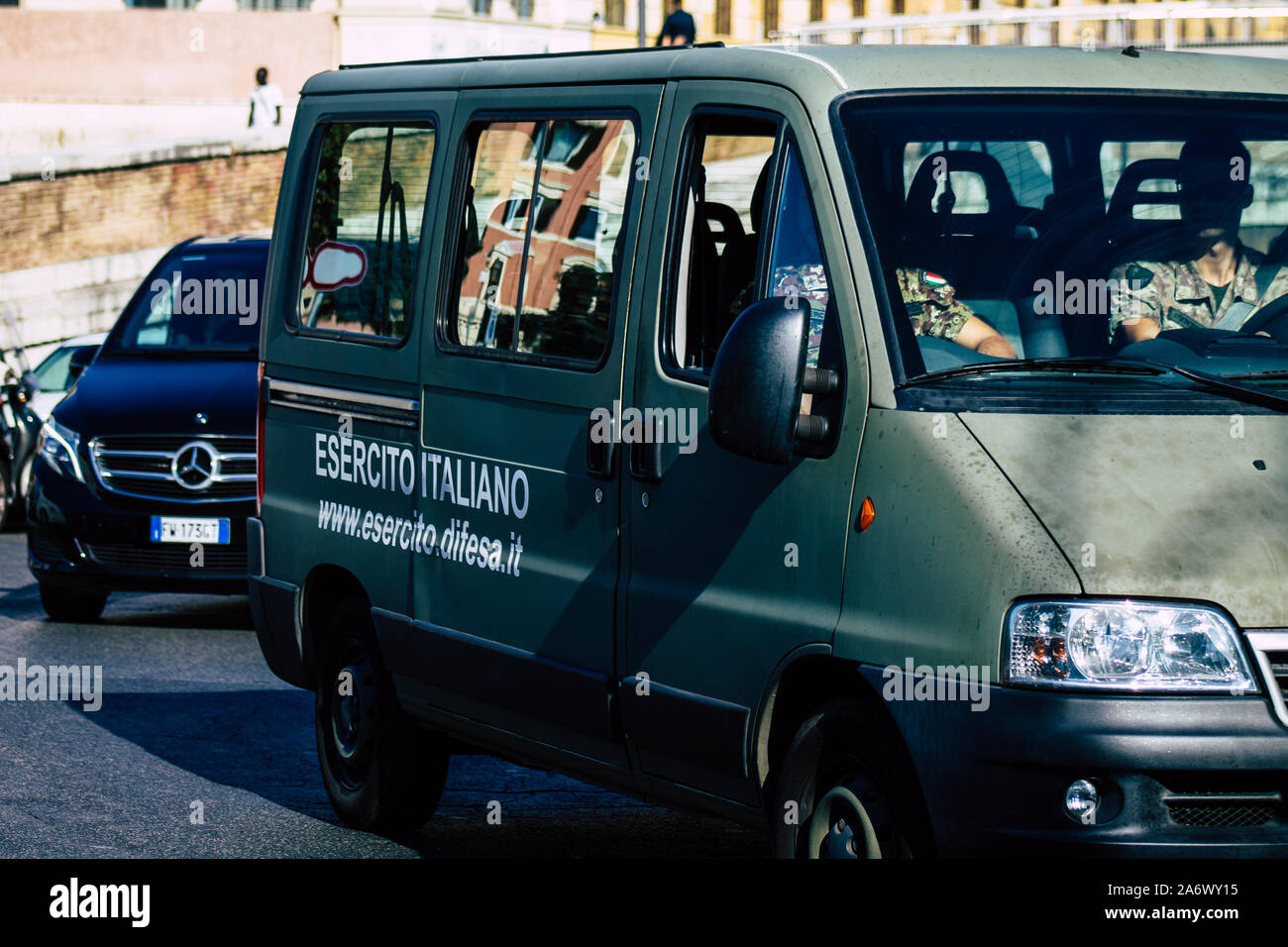 Italian army soldiers military car hi-res stock photography and images ...