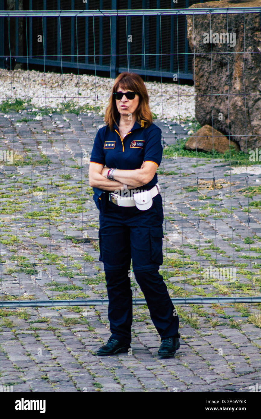 Italian police uniform woman hi-res stock photography and images - Alamy