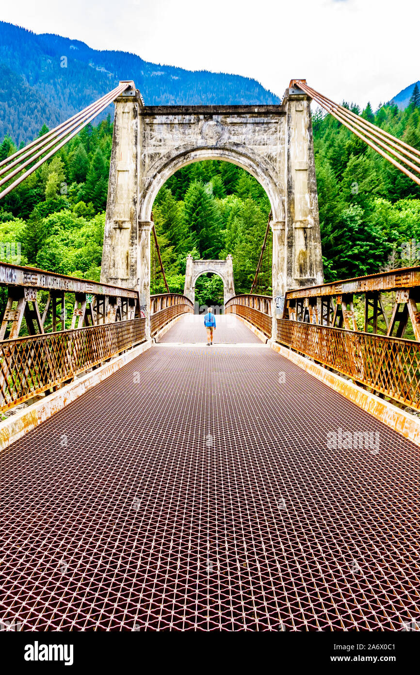 The historic Second Alexandra Bridge between Spuzzum and Hell's Gate ...