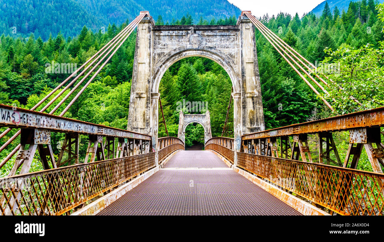 Alexandra bridge provincial park hi-res stock photography and images ...