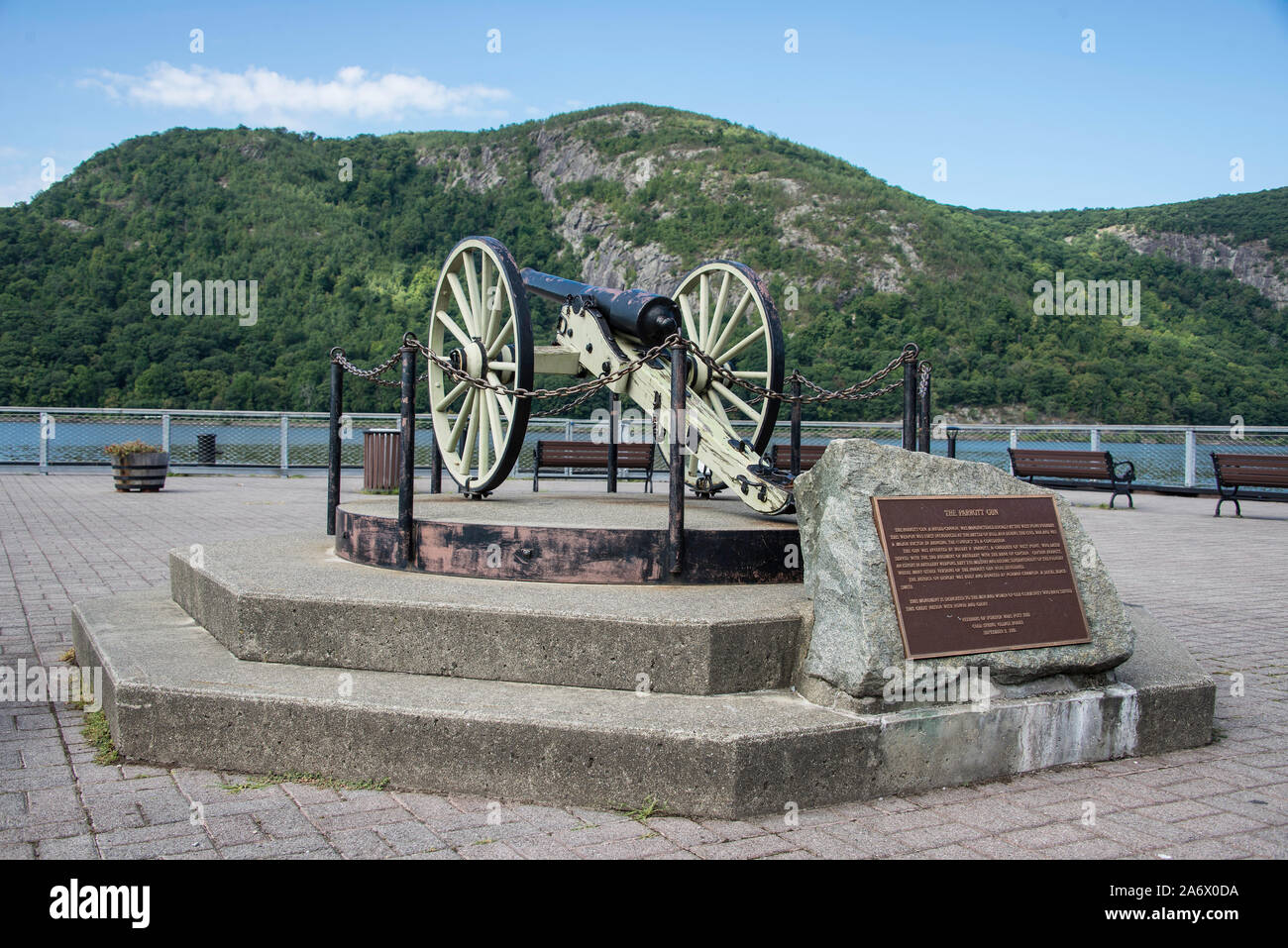 Parrott gun hi-res stock photography and images - Alamy