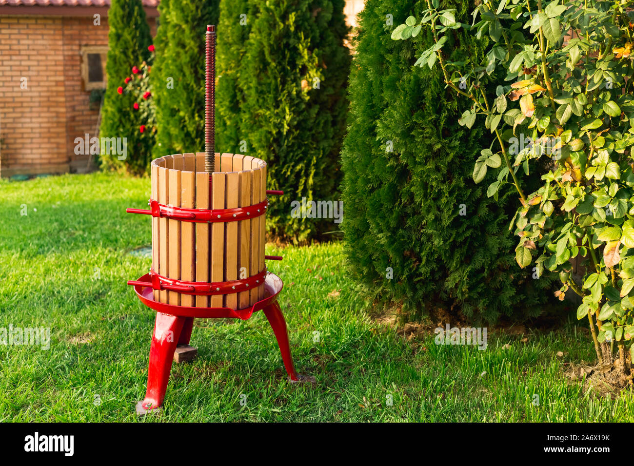 Press the grapes production hi-res stock photography and images - Alamy