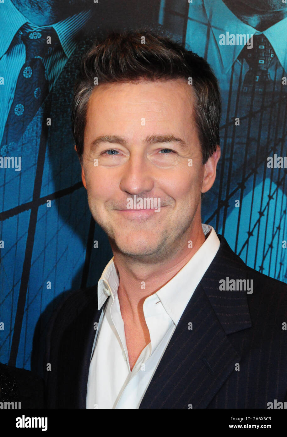 American actor edward norton hi-res stock photography and images - Alamy