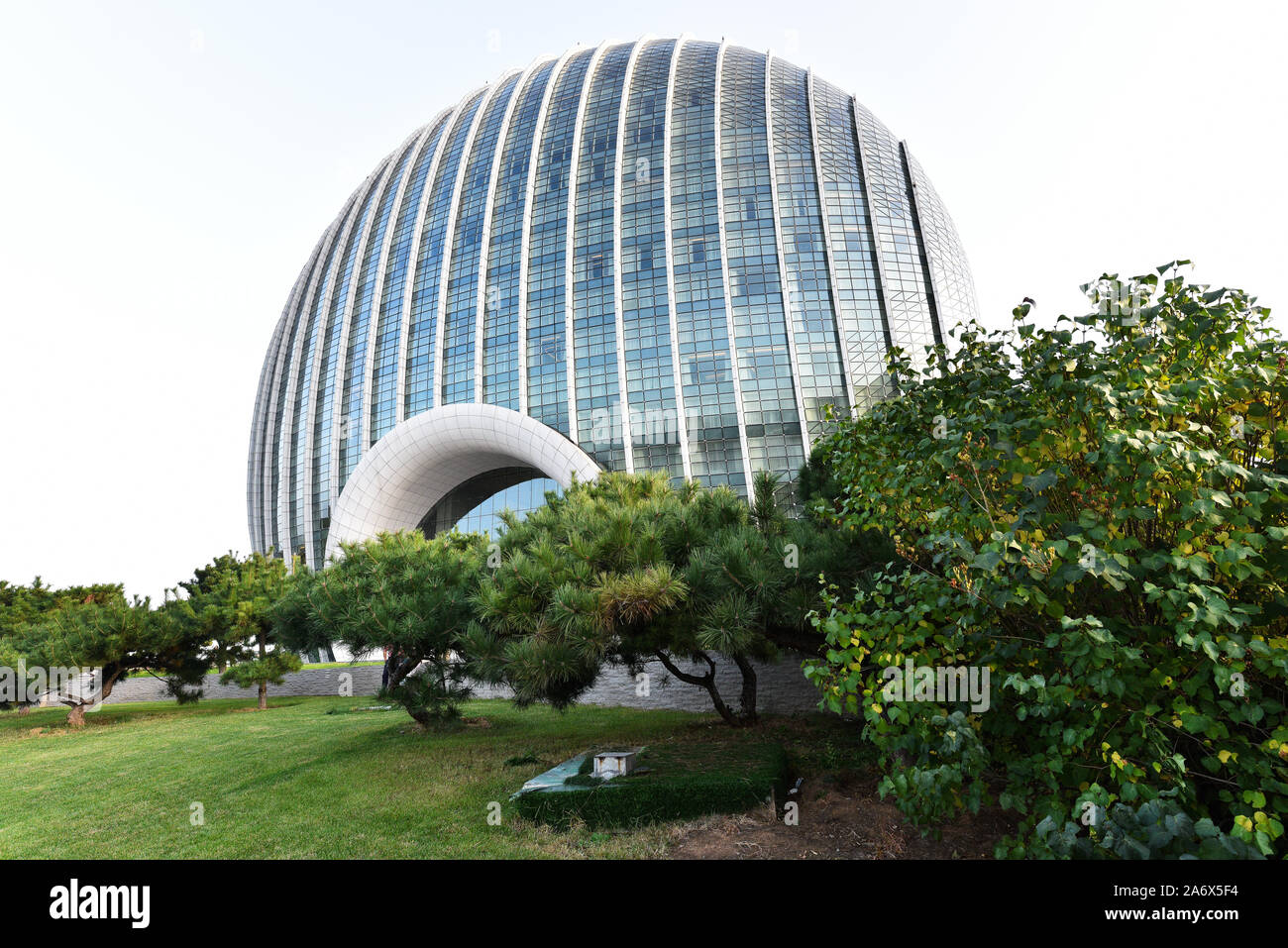 Sunrise Oriental Kempinski Hotel in Yanqi Lake,where host the APEC ...