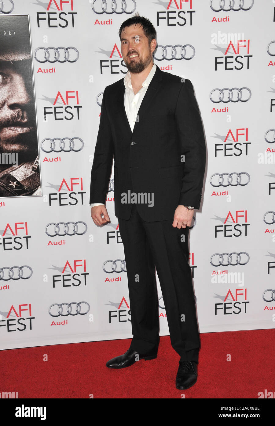 LOS ANGELES, CA - NOVEMBER 12, 2013: Retired Petty Officer 1st Class ...