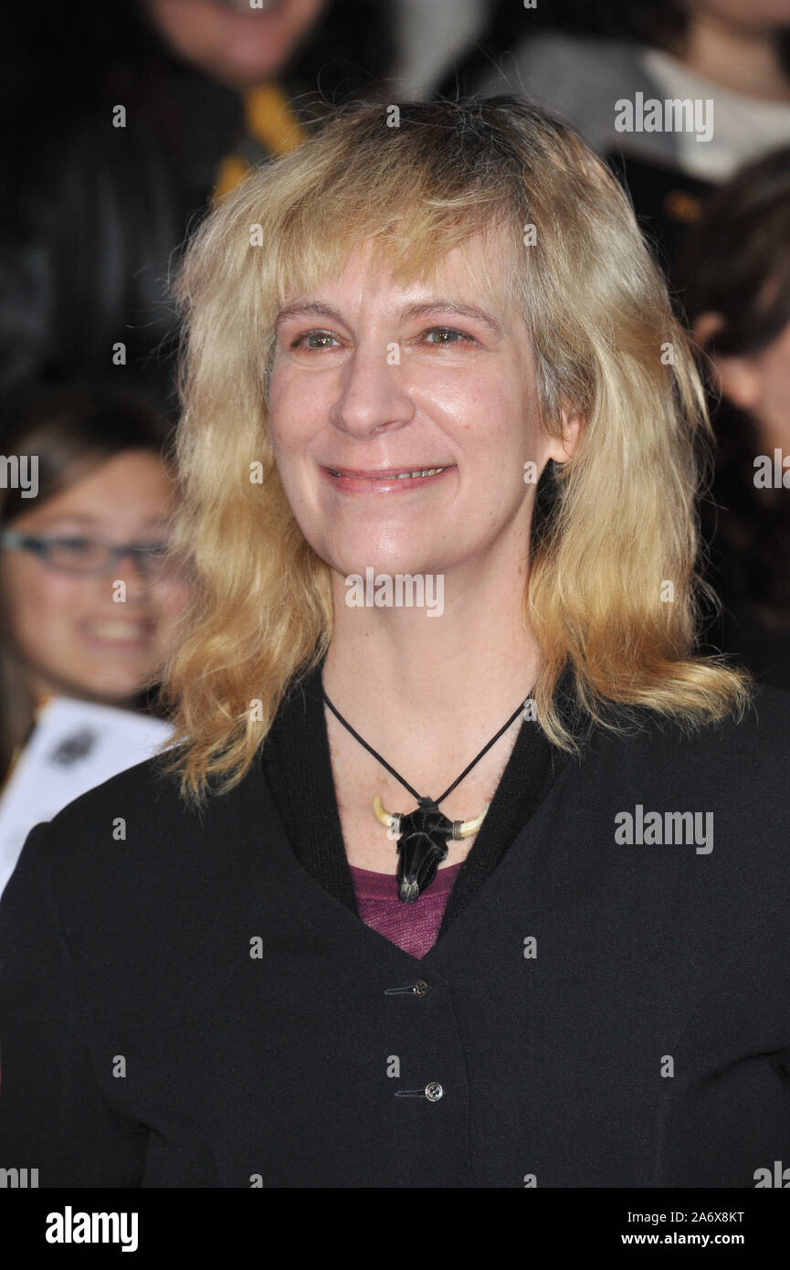 LOS ANGELES, CA - NOVEMBER 18, 2013: Amanda Plummer at the US premiere ...