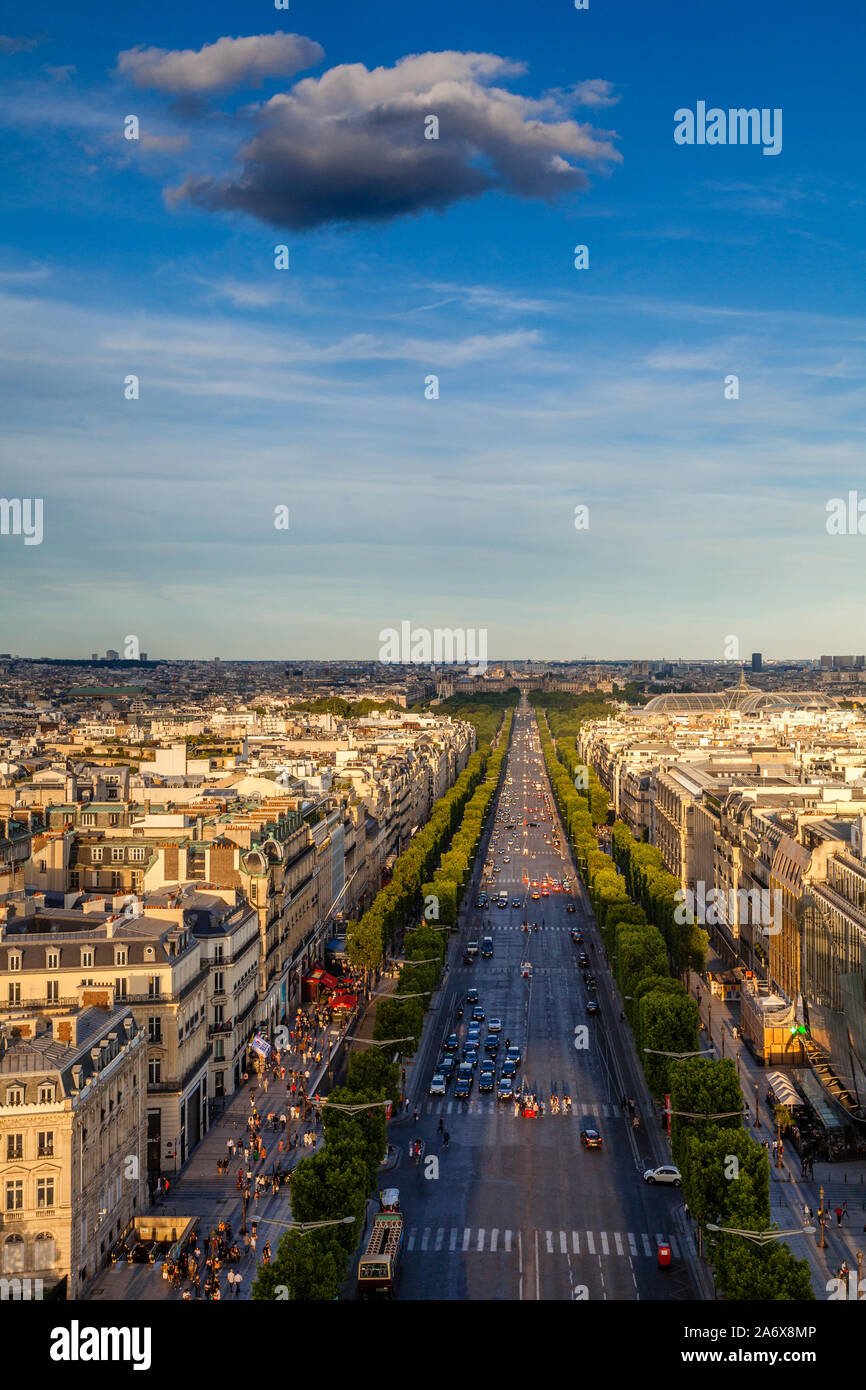 Paris, The Arc De Triomphe, Aerial View High Resolution Stock Photography and Images - Alamy