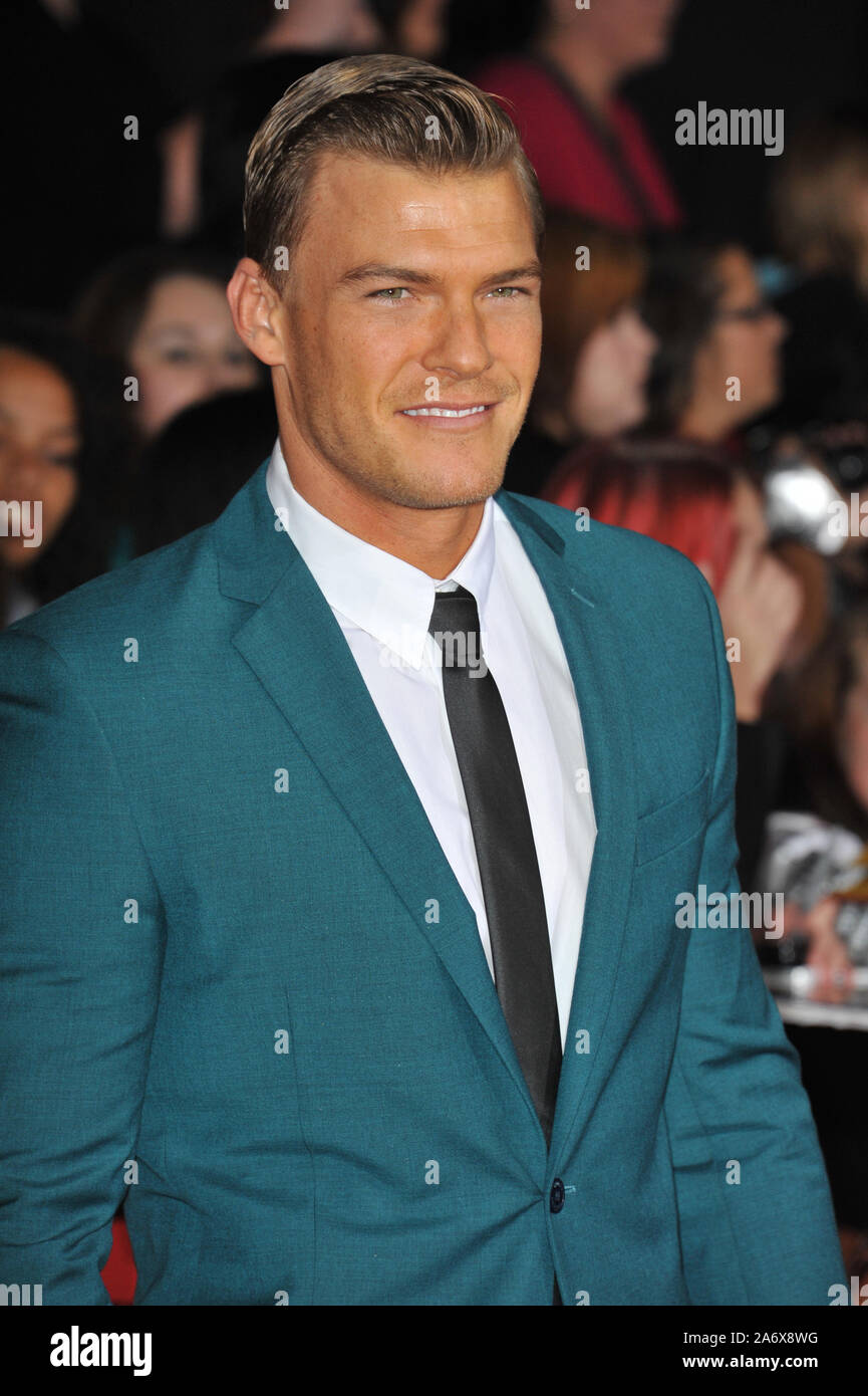 Alan ritchson hunger games hi-res stock photography and images - Alamy