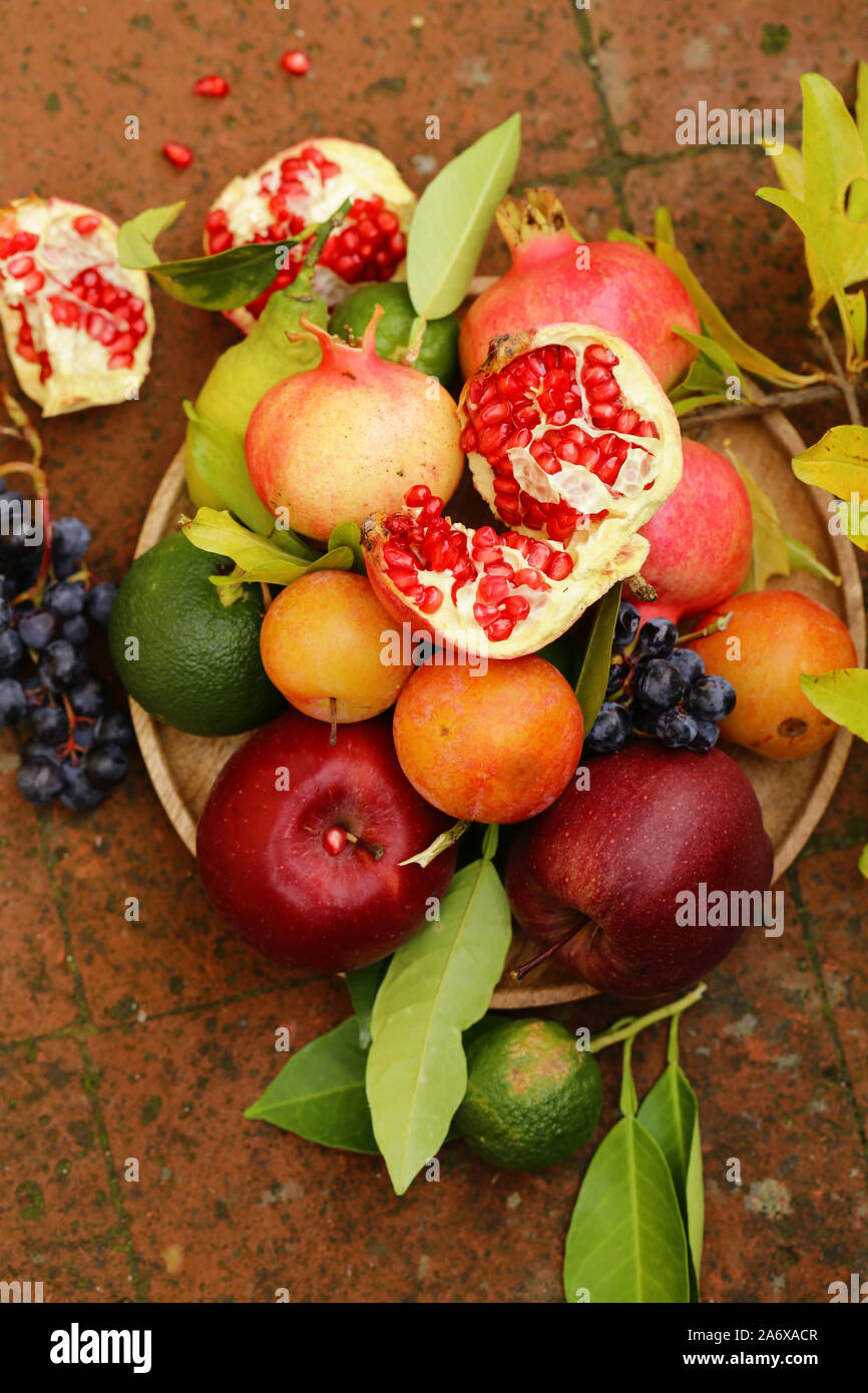 organic natural fruits for a healthy diet Stock Photo - Alamy