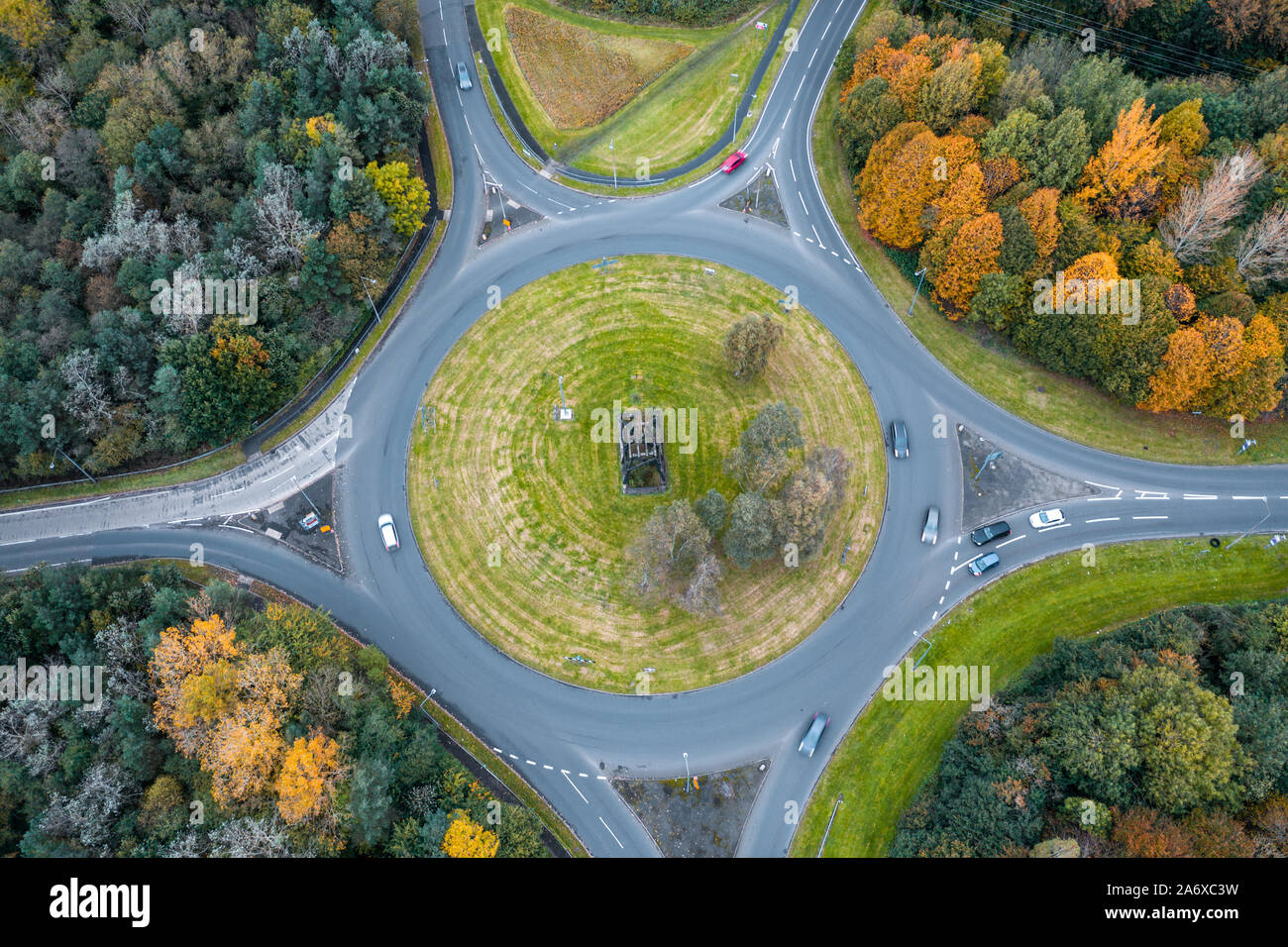 Red and yellow roundabout hi-res stock photography and images - Alamy