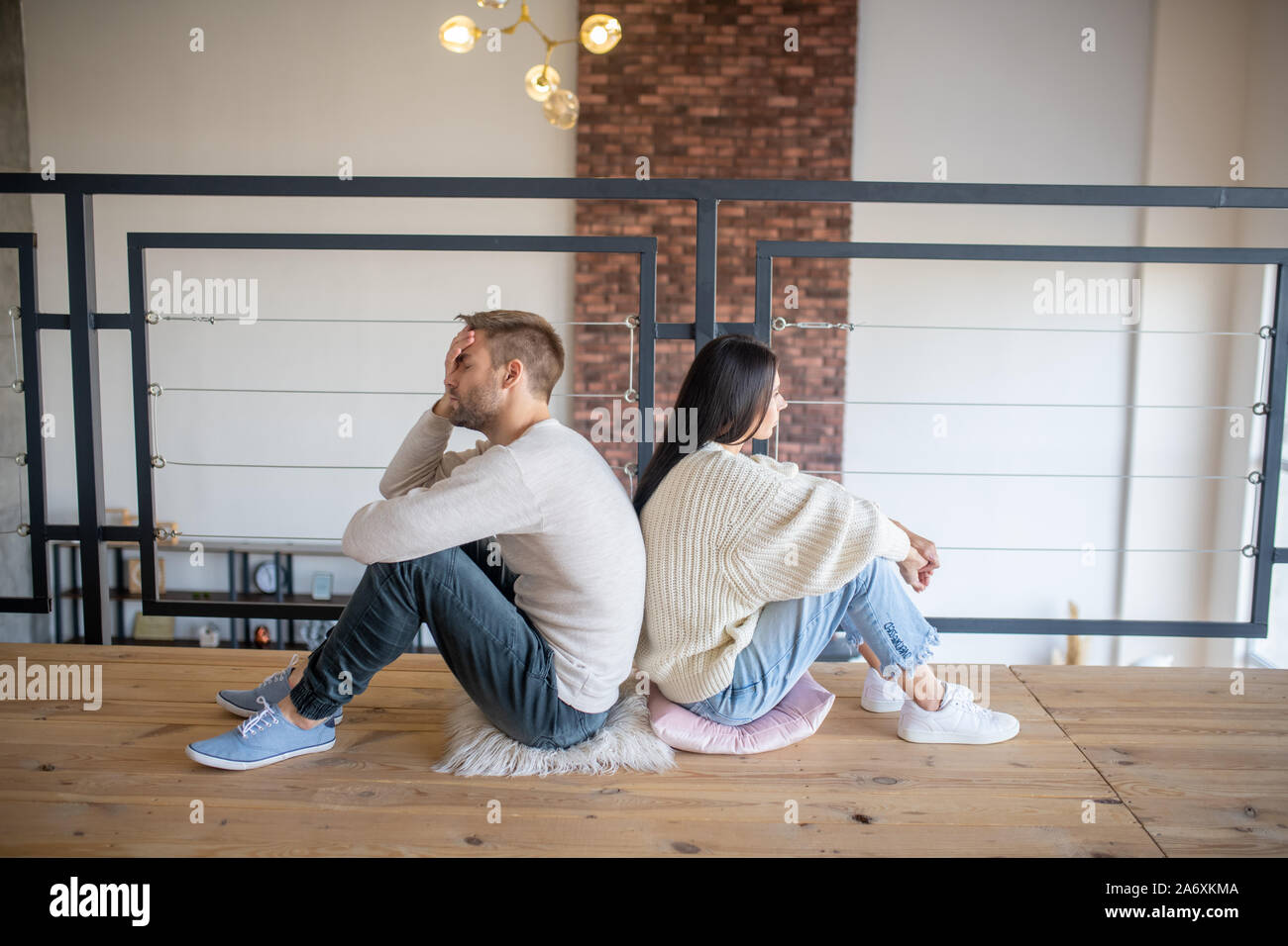 Husband and wife back view hi-res stock photography and images - Alamy