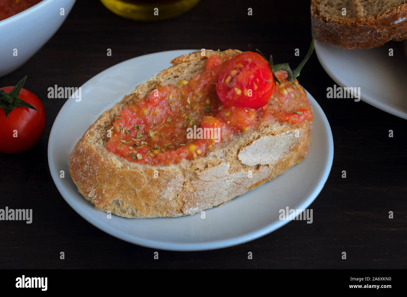 Pan tomaca hi-res stock photography and images - Alamy