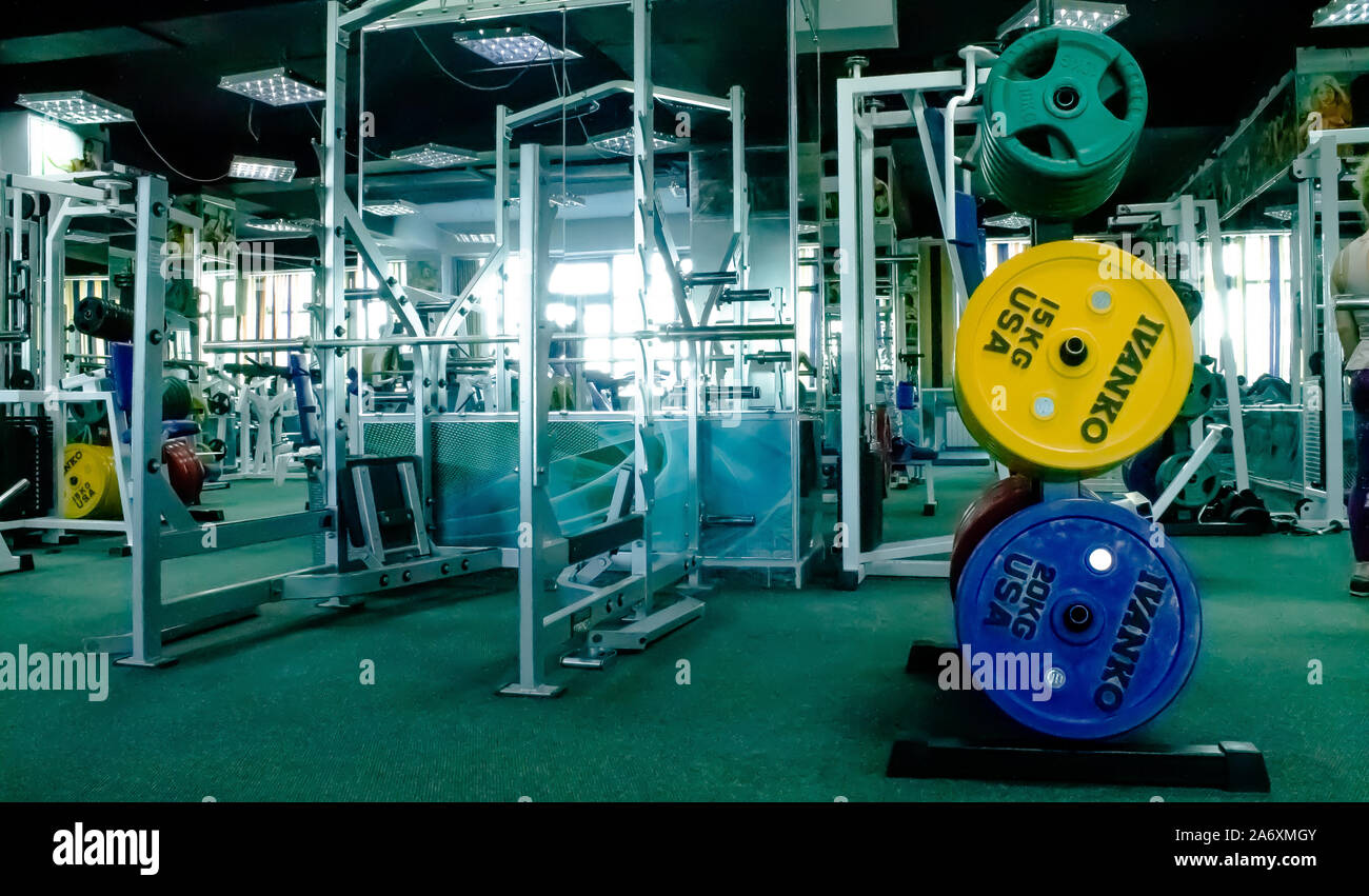 Body storage room hi-res stock photography and images - Alamy