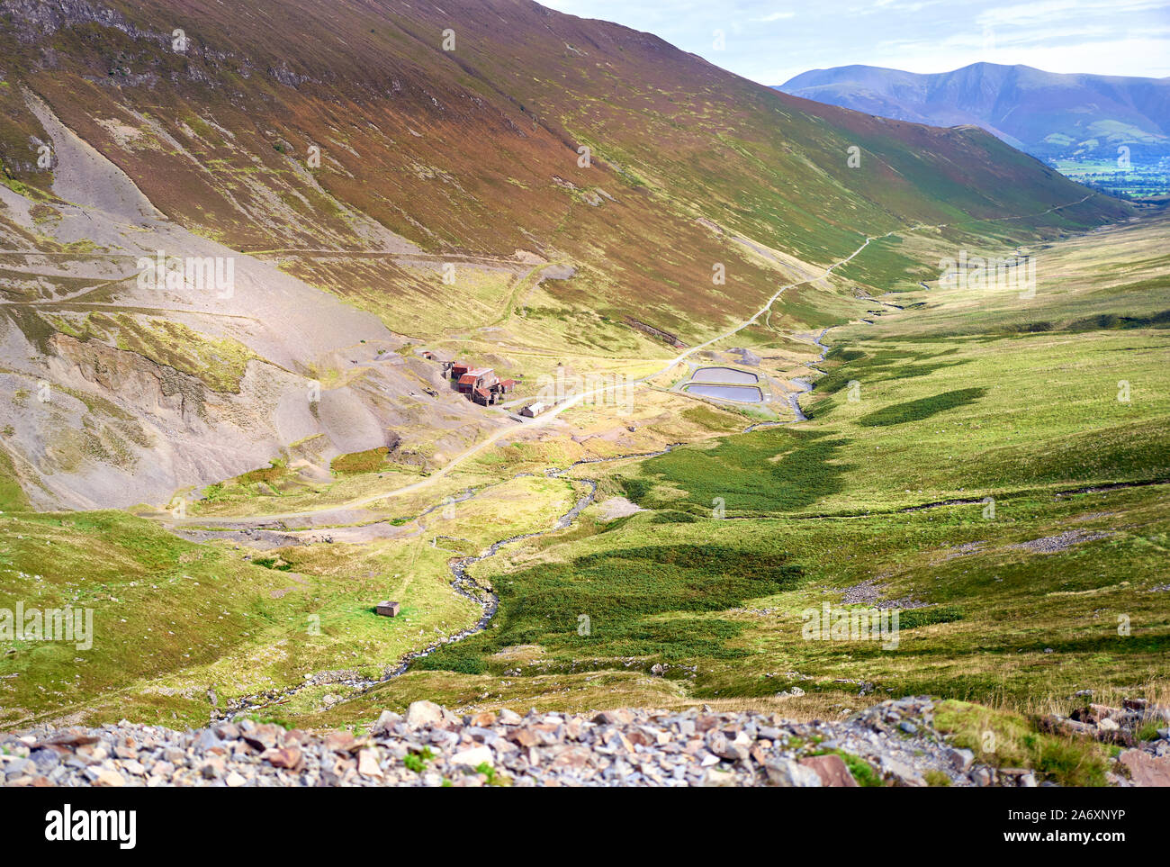 Old quarry lake district hi-res stock photography and images - Alamy